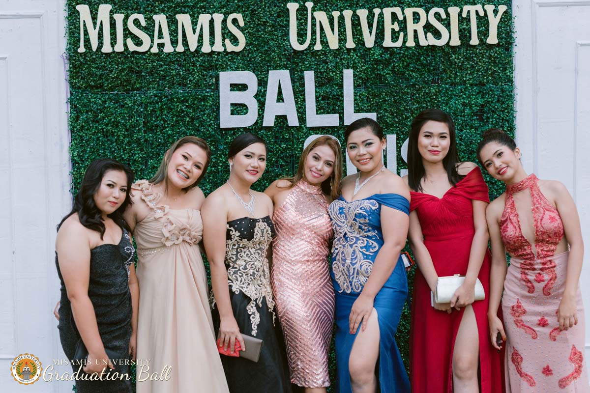 Photo Gallery: Graduation Ball 2019